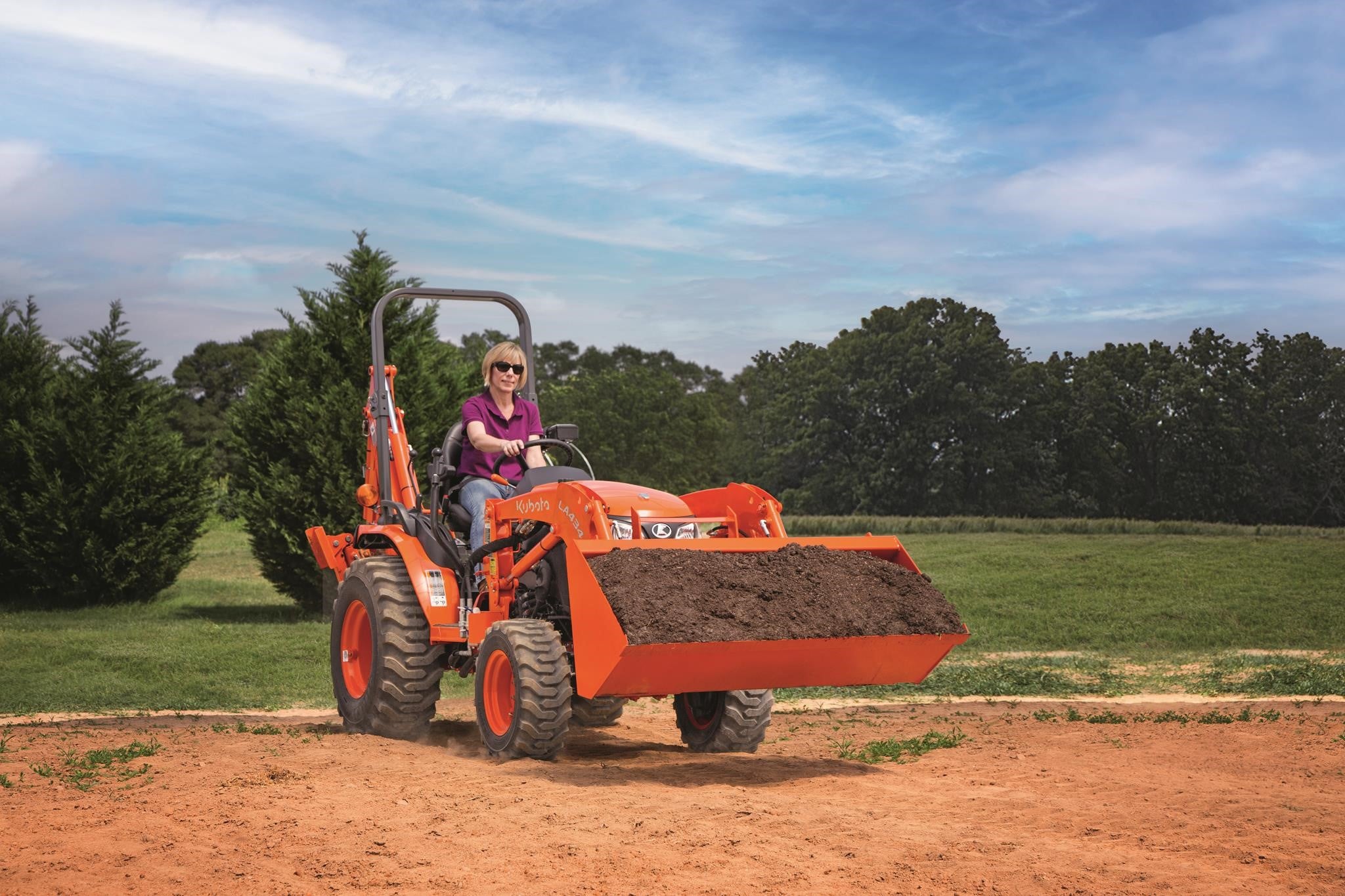 KUBOTA B2601HSD - STOCK - McCullough Equipment Group